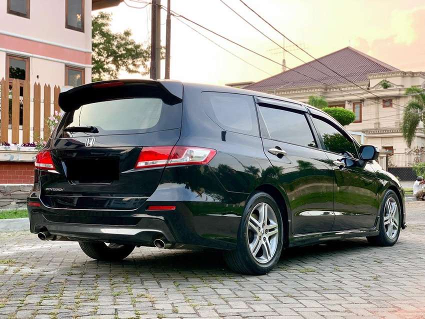 Honda Odyssey RB3 2.4 AT 2010 Facelift 2012 Sunroof Absolute Full Opt ...