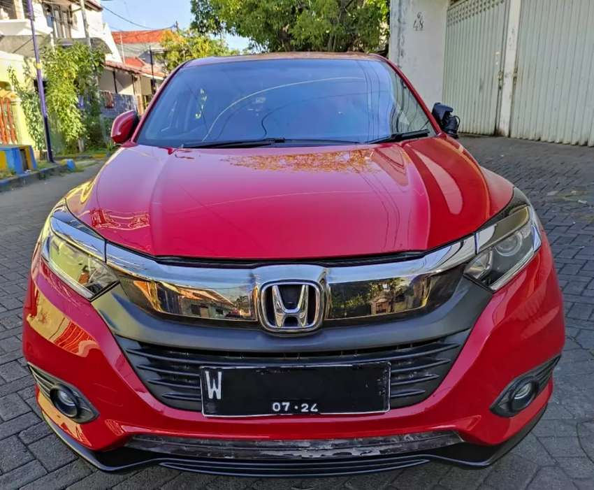 Mobil Sedan Sport Honda New HRV 1.5 E Matic 2019 Warna Merah 291866